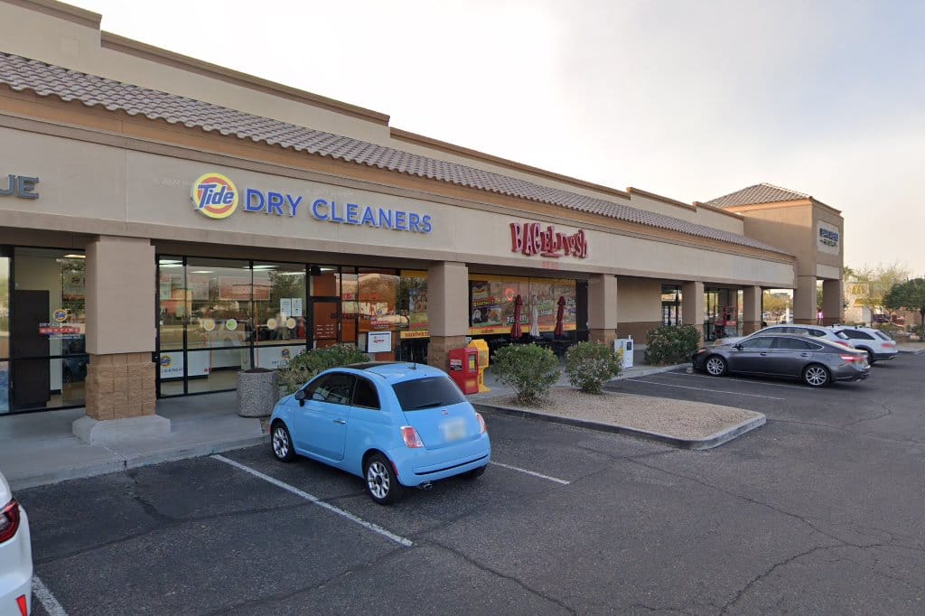 AJ's Best Friends Rescue in Gilbert, AZ - The County Office