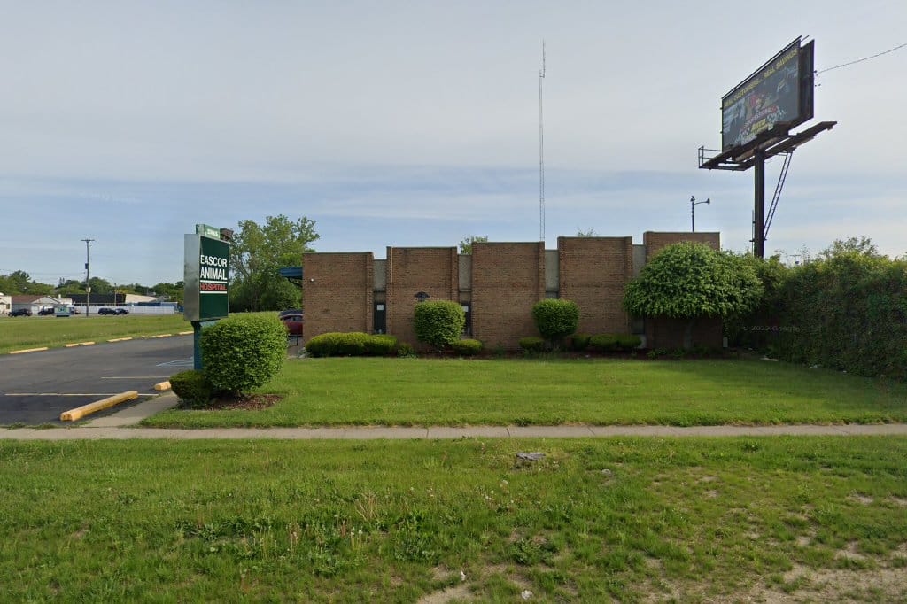 Animal Hospital in Flint, MI - The County Office