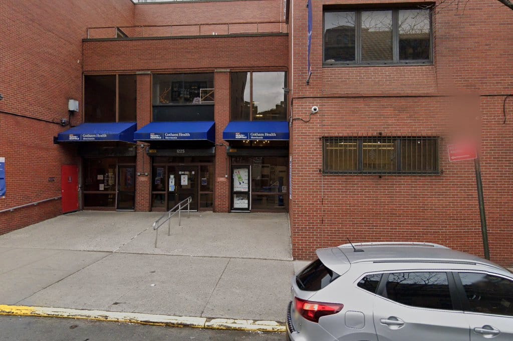 Hospital in New York - The County Office