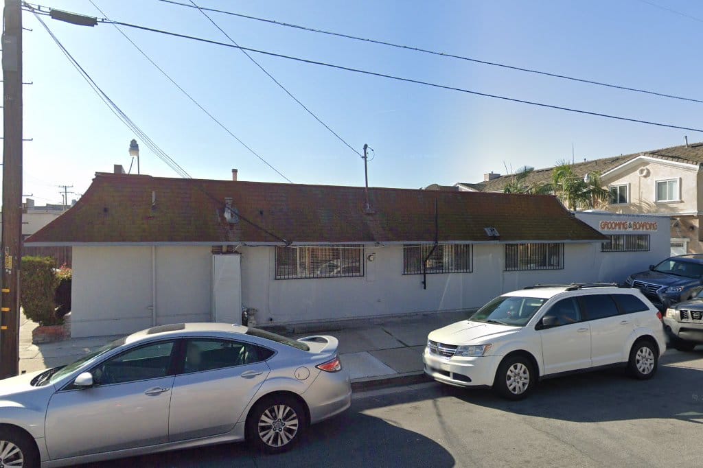 Acacia Animal Hospital in Cypress, CA - The County Office