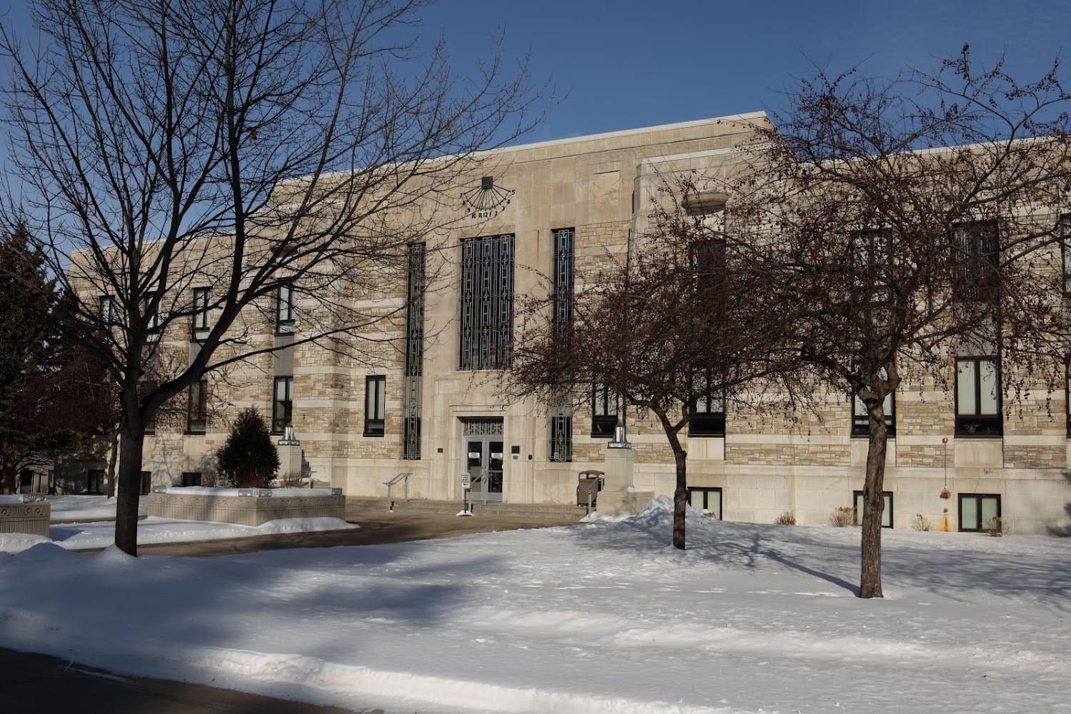 Animal Shelters in Faribault, MN - Find Paw Pal