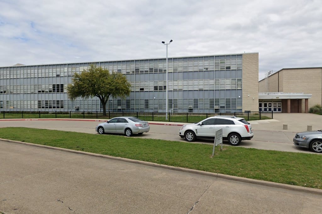 Public School in Dallas, TX - The County Office