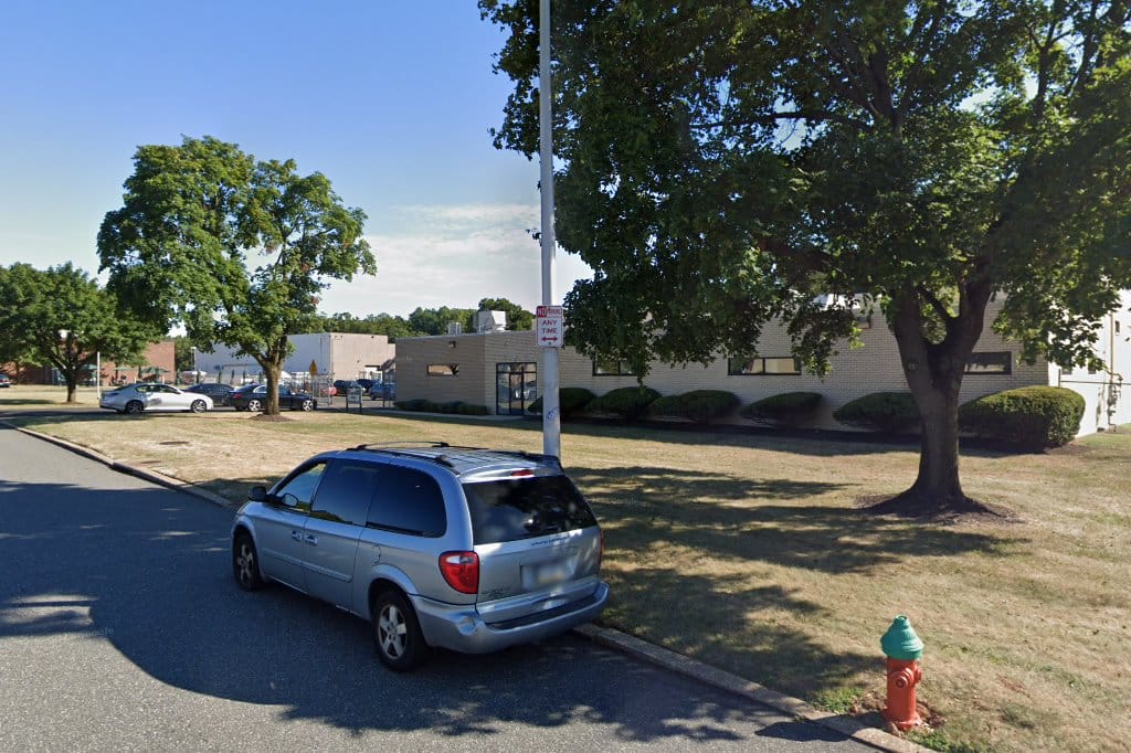 Animal Shelters in Philadelphia, PA - Find Paw Pal