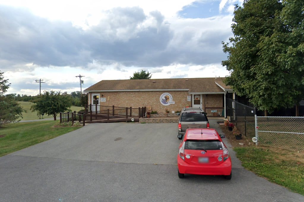 Briggs Animal Adoption Center in Charles Town, WV - Find Paw Pal