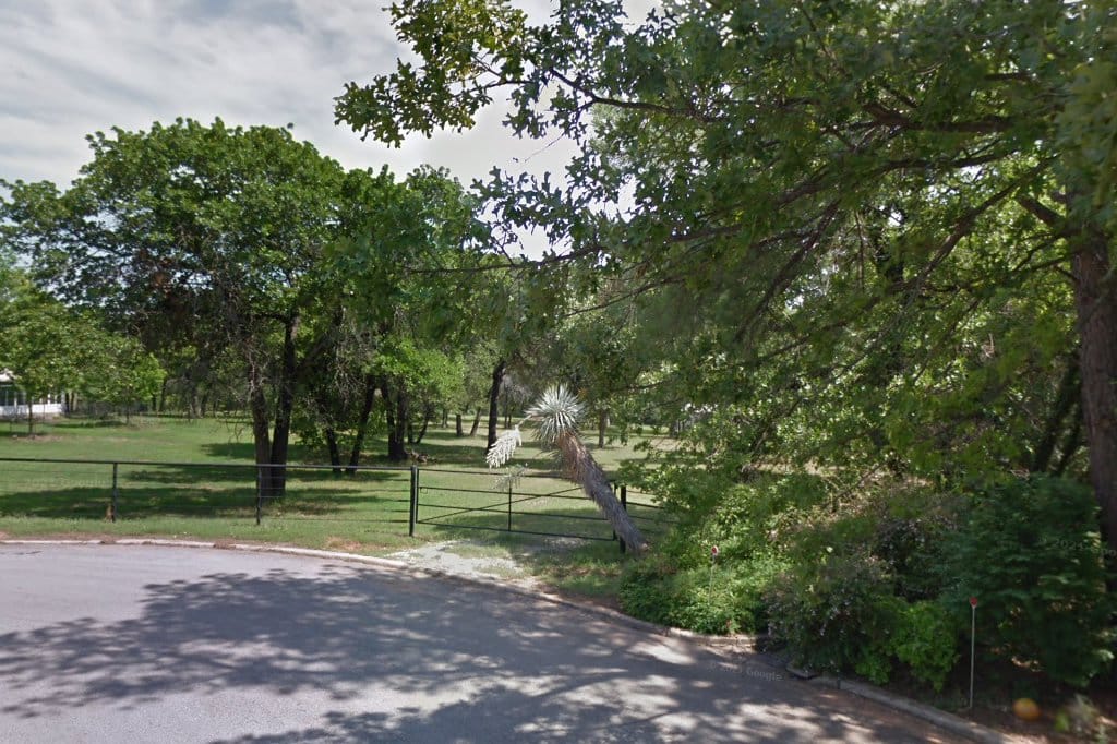 Blue Hawk Helping Animals With Kindness Org. in Norman, OK - Find Paw Pal