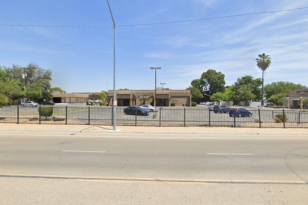 Animal Shelters in Fresno, CA - Find Paw Pal