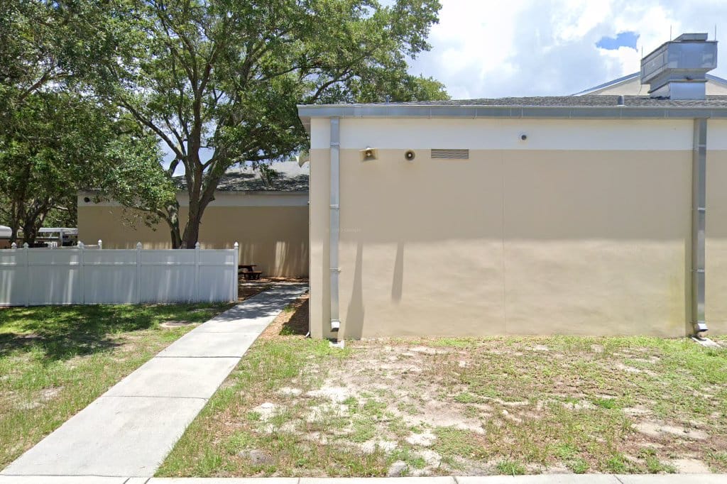 Dunedin High School in Dunedin, FL - The County Office